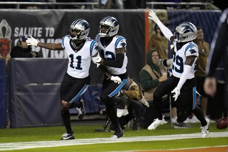 Foreman runs for TD, Bears beat Panthers 16-13 to boost their shot at ...