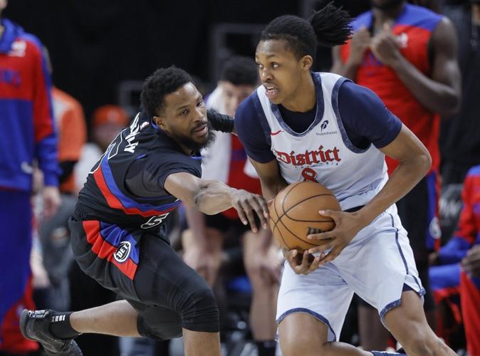 Sarr scores 19 points, makes big plays on both ends late as Wizards beat Pistons 129-125