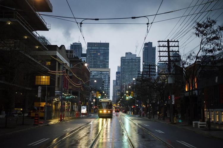 Why Toronto should seek greatness, like Paris does