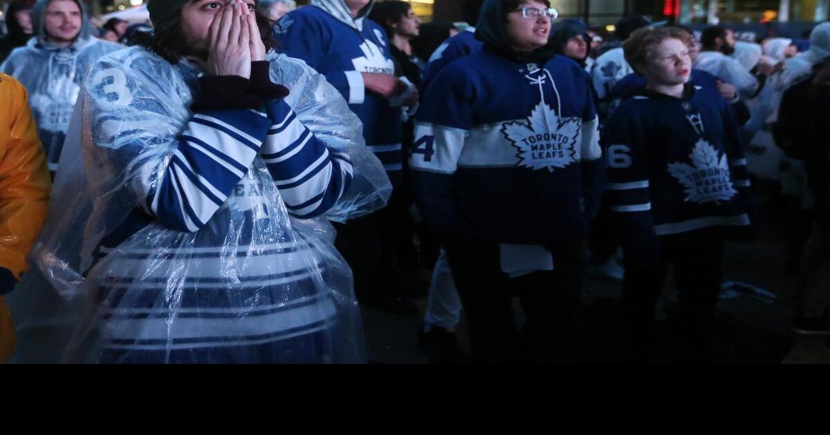 Toronto sports fans gather to show love for teams and city