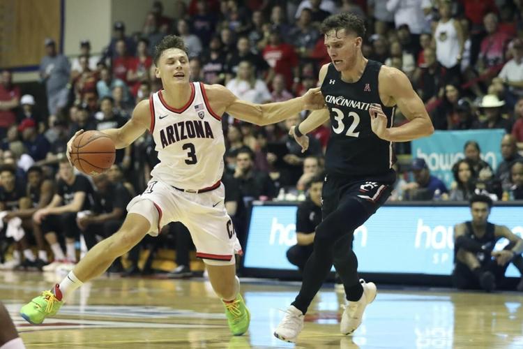 No. 14 Arizona holds off Cincinnati 101-93 at Maui Invite