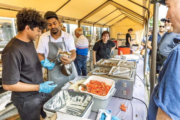 Toronto’s Greektown buzzes with Taste of the Danforth festival