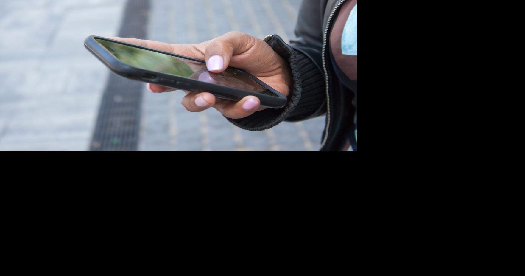 E-transfer scam near Toronto malls: How to protect yourself