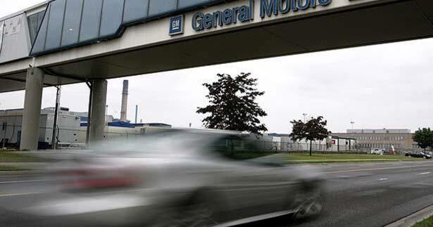 GM and CAW start talks as bankruptcy looms