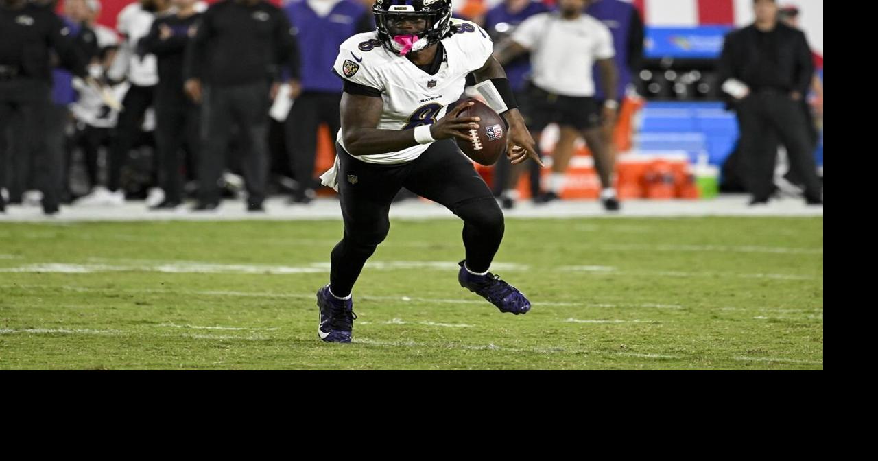 Analysis: In a game where he threw 5 touchdown passes, Lamar Jackson's ...