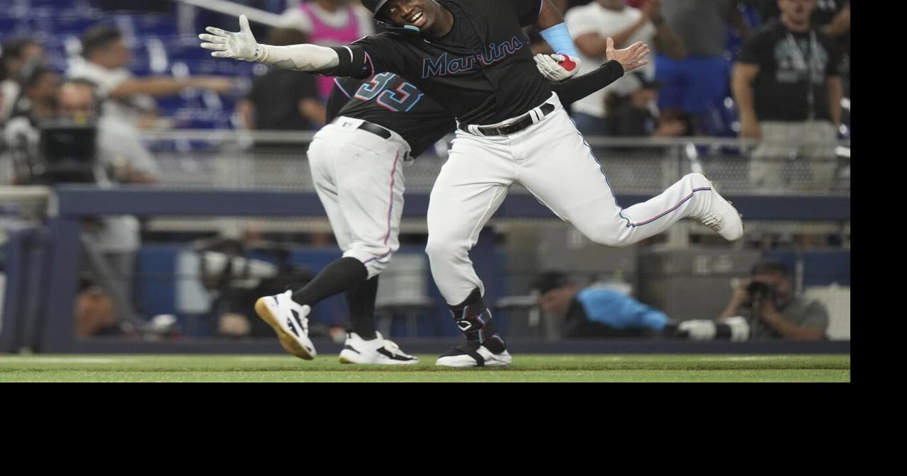 Arraez raises average to .403, Sánchez has 4 RBIs to lead Marlins over ...