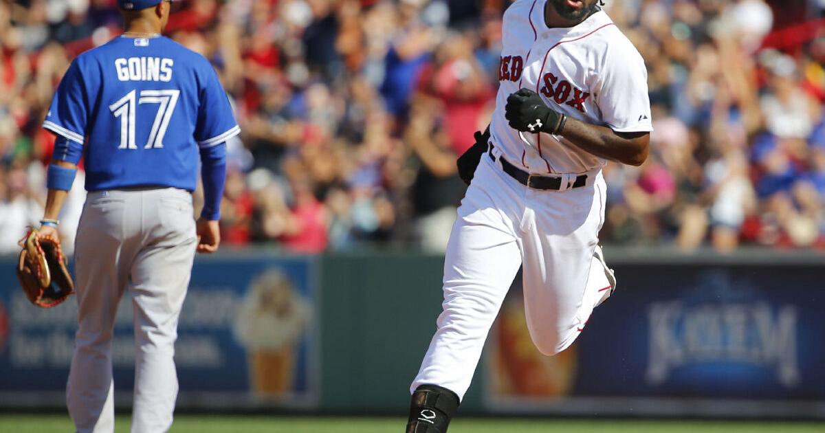 Red Sox turn tables on Blue Jays at Fenway: DiManno