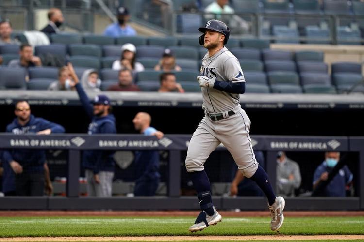 Yarbrough gets Rays 1st complete game in 5 years, tops Yanks