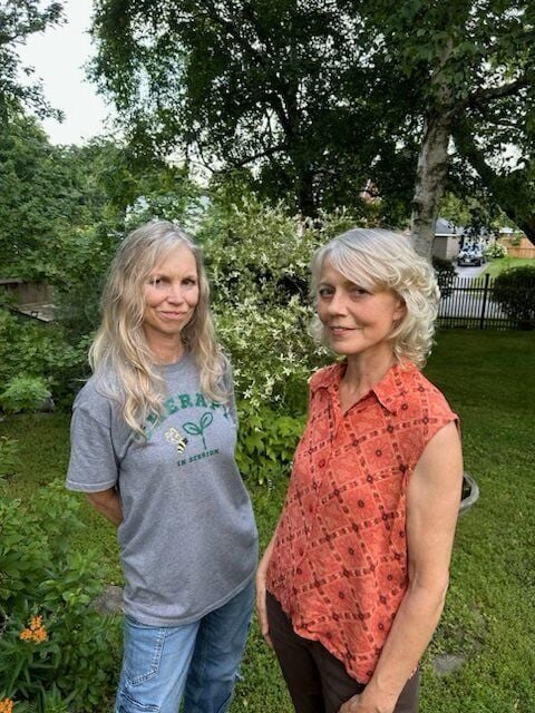 I wish I’d told Mom, Alice Munro, about my sister’s abuse