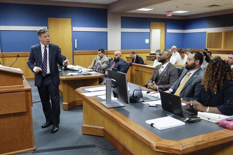 Trump won't be tried with Powell and Chesebro next month in the Georgia ...