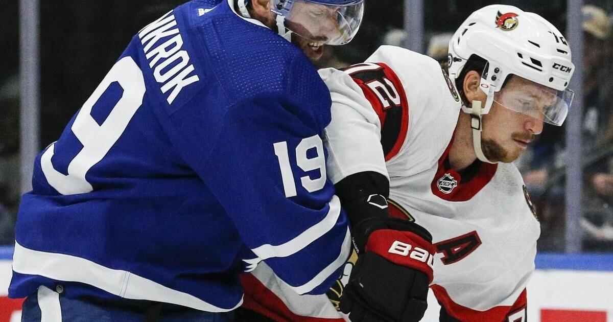 Maple Leafs split pre-season doubleheader with Senators