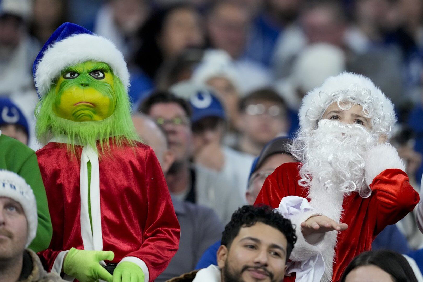 Naughty but not illegal: Police respond to anti-Santa signs at ...