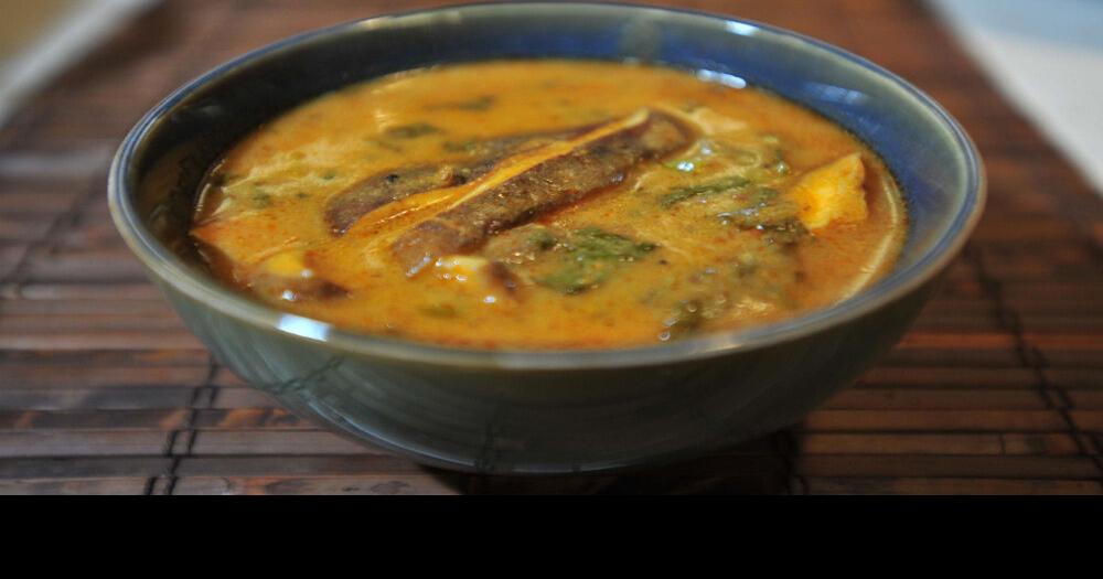 Leafy greens & shiitake curry