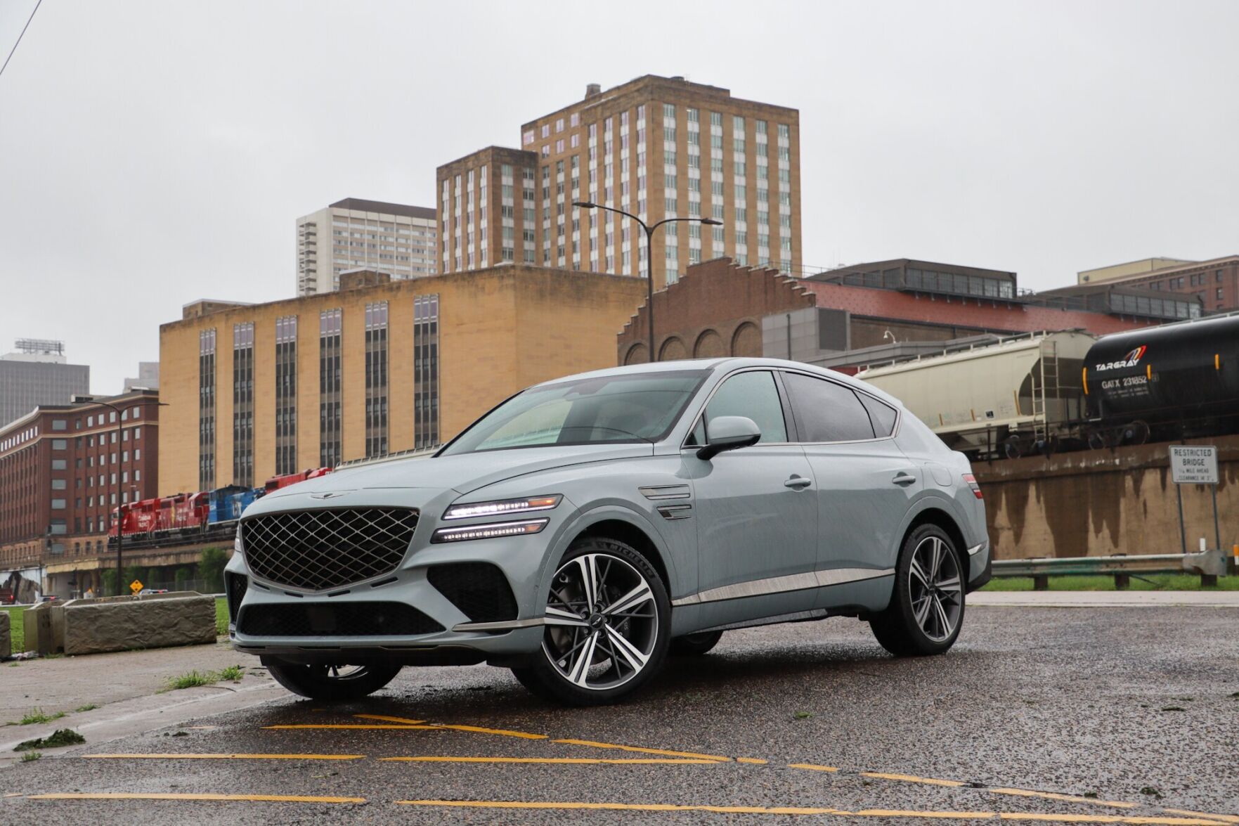 2025 Genesis GV80 Coupe is powerful, pretty and pricey, too