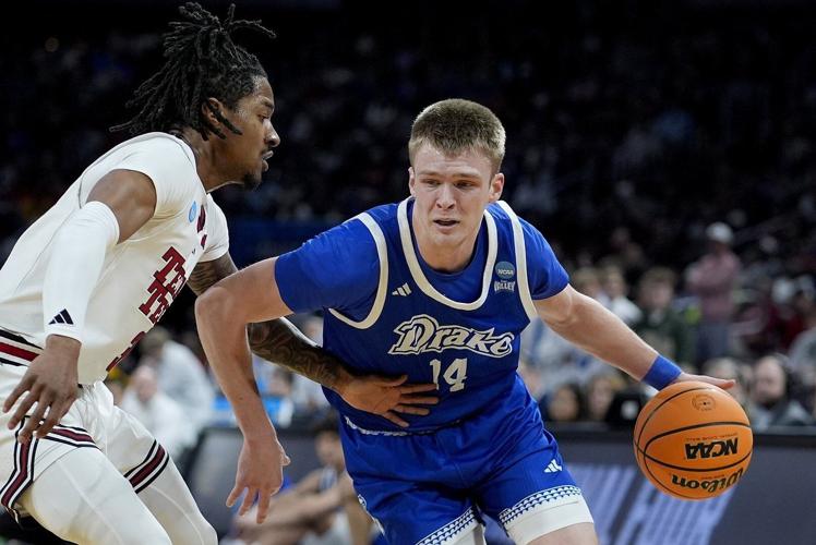 Freshman Avery Howell is 1 of 3 USC guards entering transfer portal ...