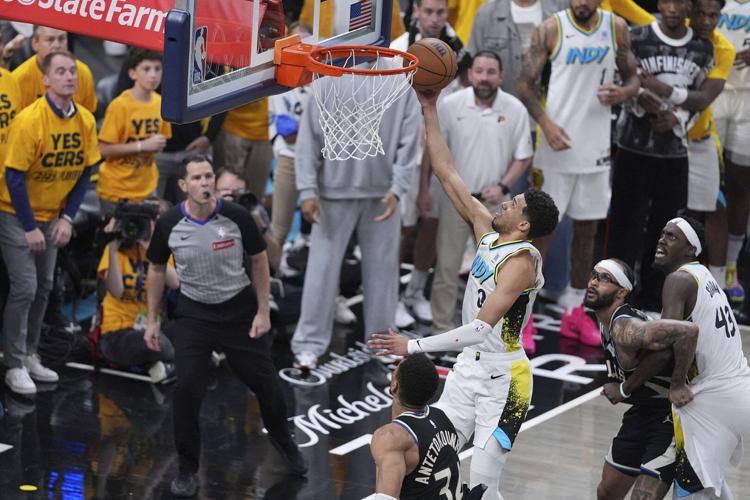 Haliburton welcomes back his father with historic performance in Pacers win