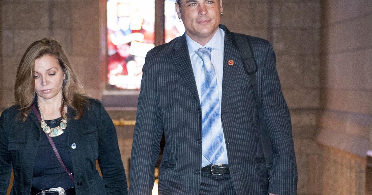 Patrick Brazeau returns to Senate for first time in more than 3 years