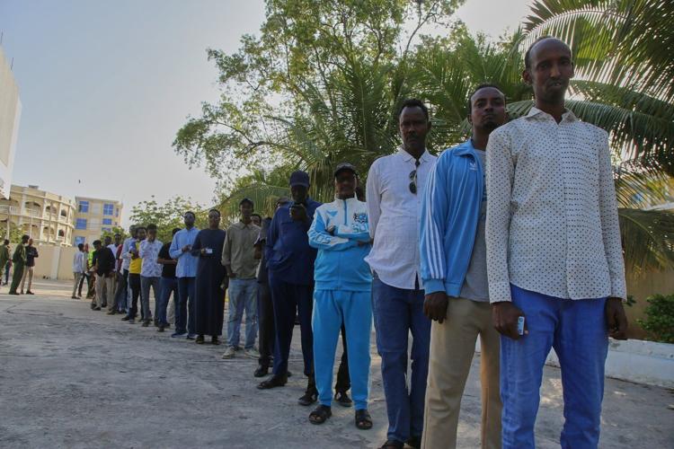 Somalis vote in the first one-person, one-vote local election in decades