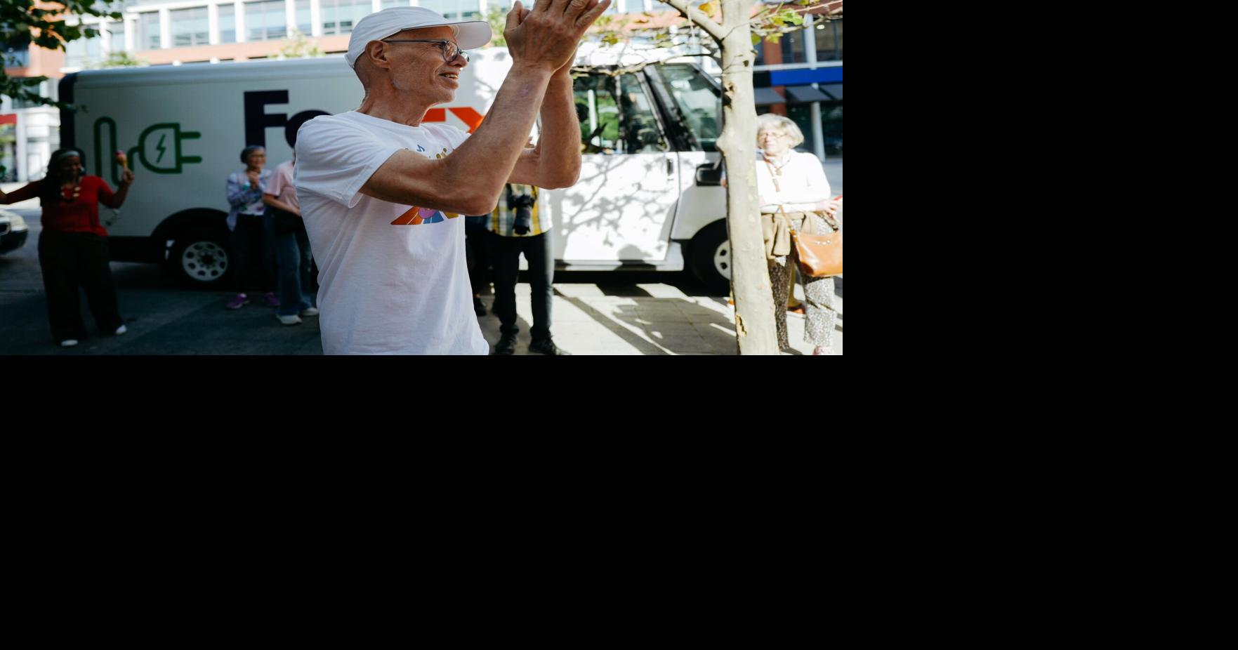 This man with brain cancer just ran every street in Toronto