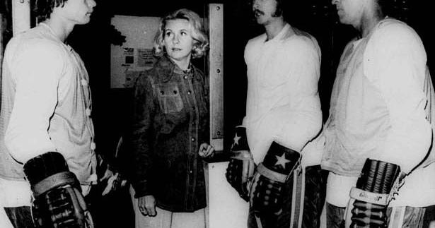 Colleen Howe, 76: Mrs. Hockey a business all-star