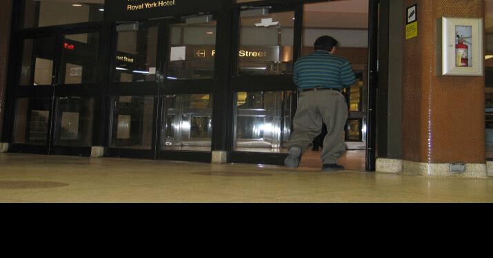 TTC doors at Union Station back in the swing