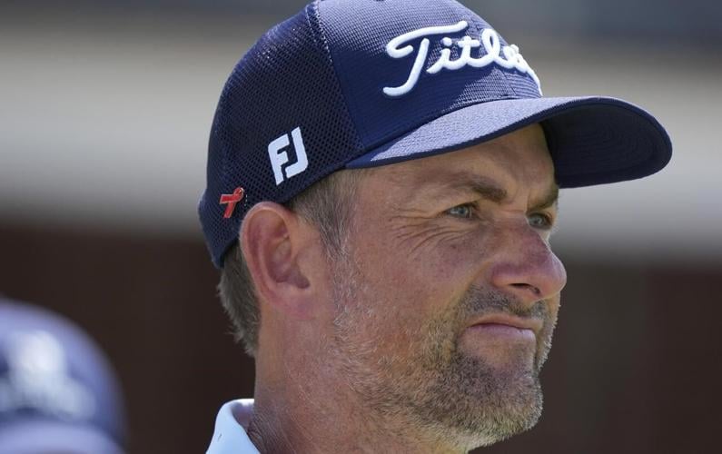 Riley gets first individual PGA Tour win by 5 at Colonial