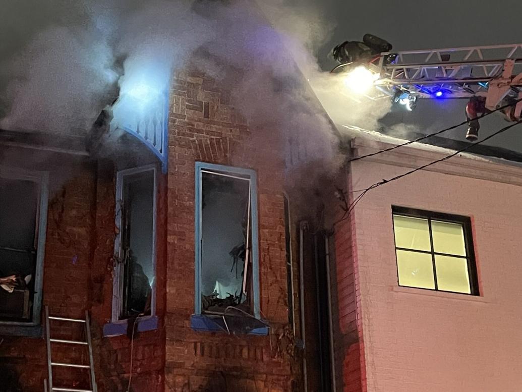 Toronto house fire injures resident, crews contend with cold