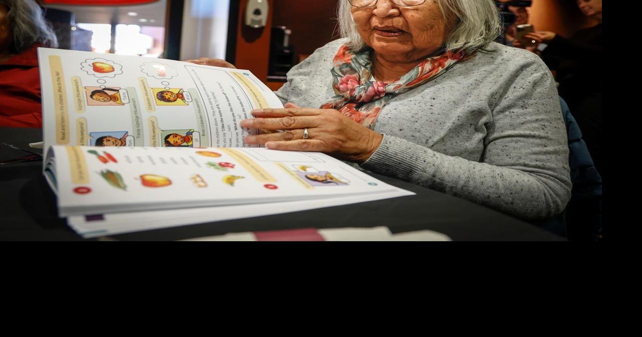 Alberta First Nation school finds textbook way to keep language alive