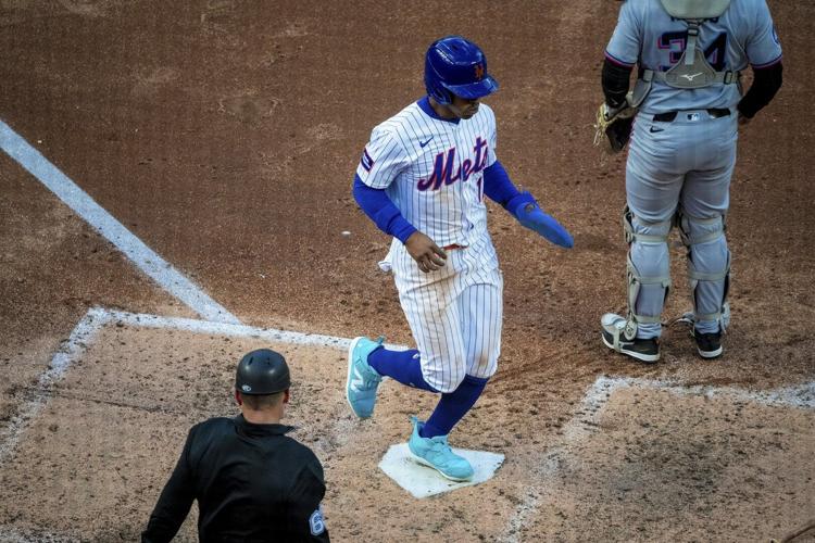 Alonso and Lindor lead Mets past Marlins 10-5 for 6th straight win