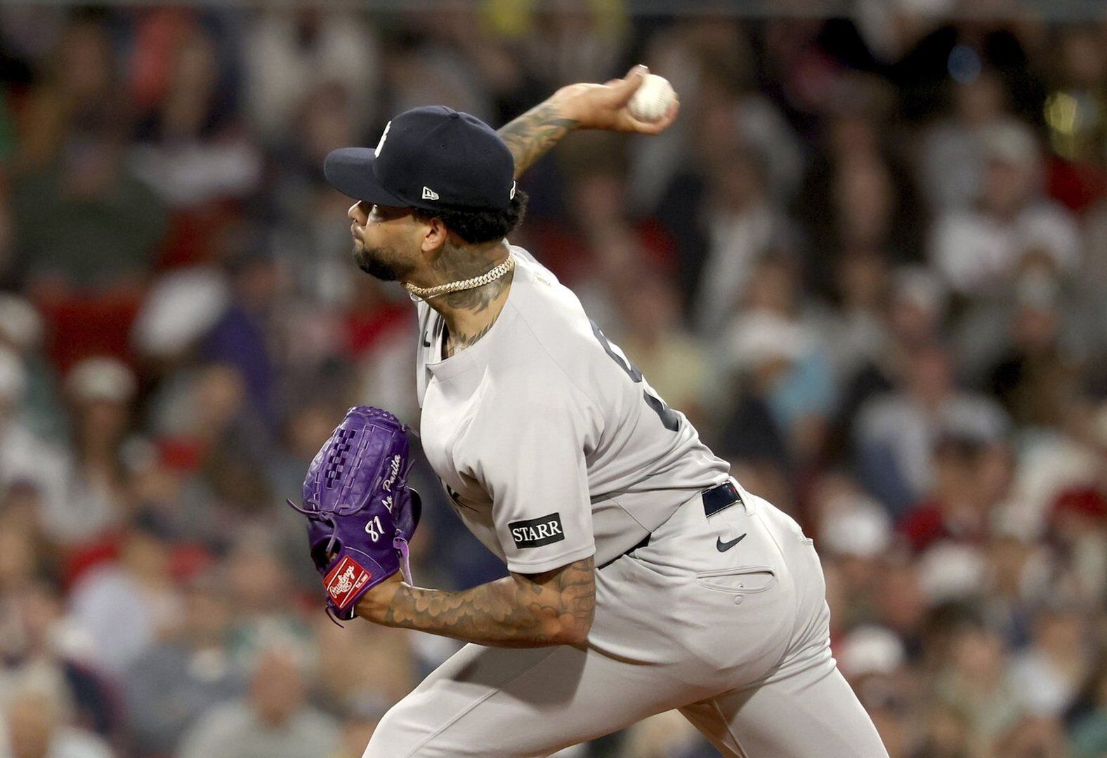 Yankees' Luis Gil pulled after 6 no-hit innings. Reliever Fernando Cruz ...