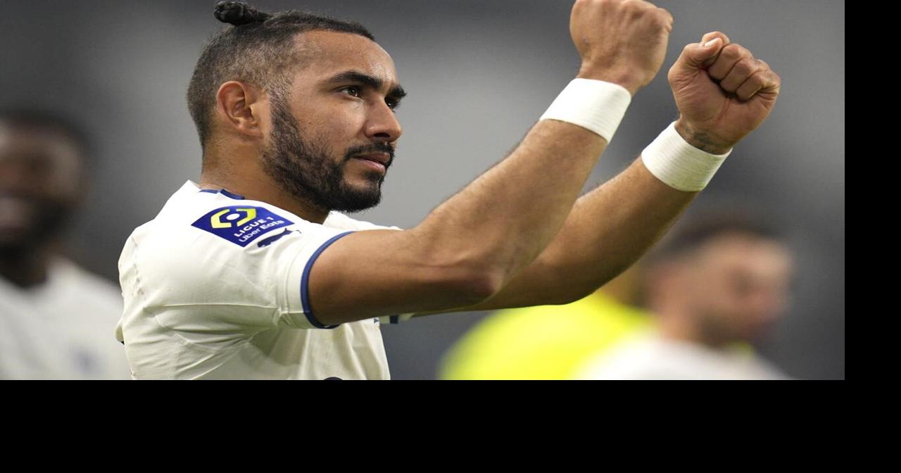 French midfielder Dimitri Payet arrives in Brazil to join Vasco da Gama