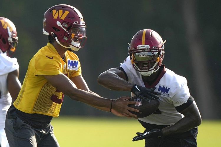 49ers bolster injury-hit backfield by acquiring Brian Robinson from ...