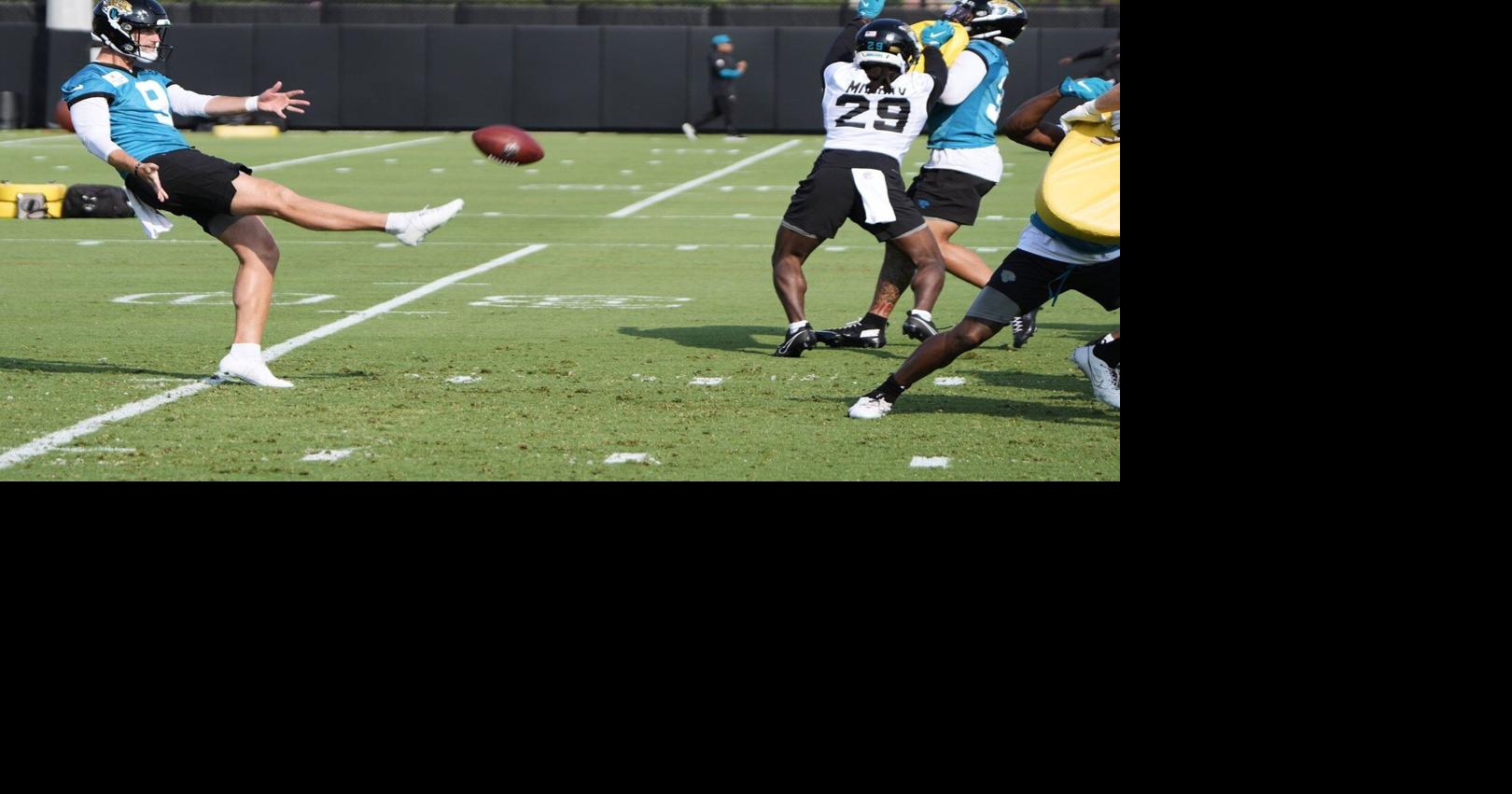Pro Bowler Logan Cooke gets $16M extension with Jaguars that makes him ...