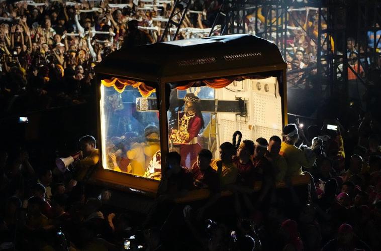 Filipino Catholics express outrage over corruption scandal during ...