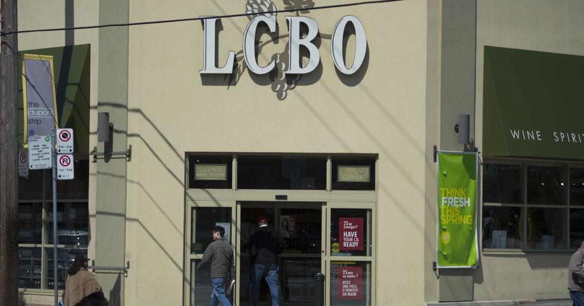 LCBO and union strike last-minute deal, avert strike