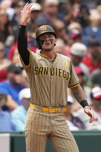 Michael King and two relievers toss 2-hitter as Padres edge the ...