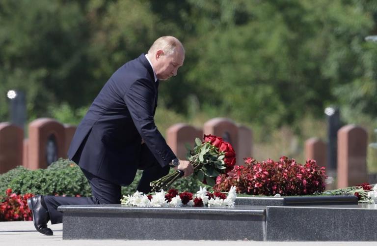 Putin makes surprise trip to Chechnya amid Ukraine's cross-border incursion
