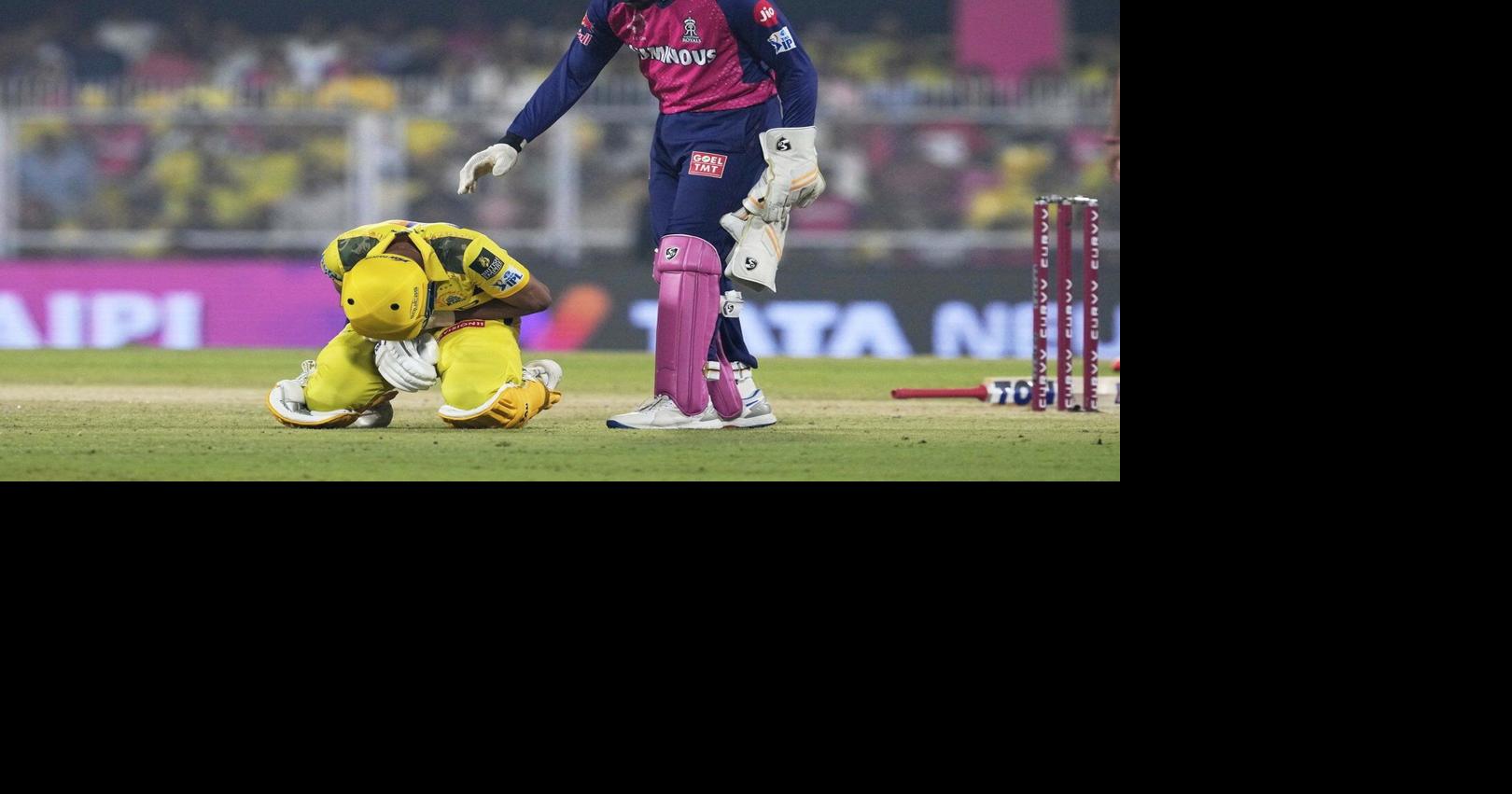 Veteran Dhoni steps in after elbow fracture rules Chennai captain ...