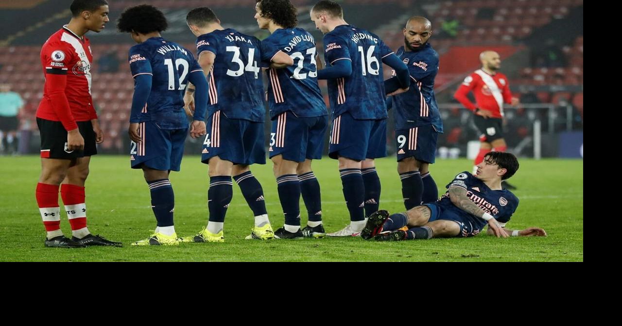 Arsenal fights back for 3-1 win at Southampton in EPL