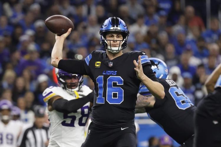 Lions beat Vikings 31-9, win NFC North and No. 1 seed, dropping division rivals to No. 5