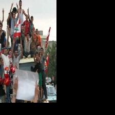 Lebanese army hunts fugitives of crushed militia