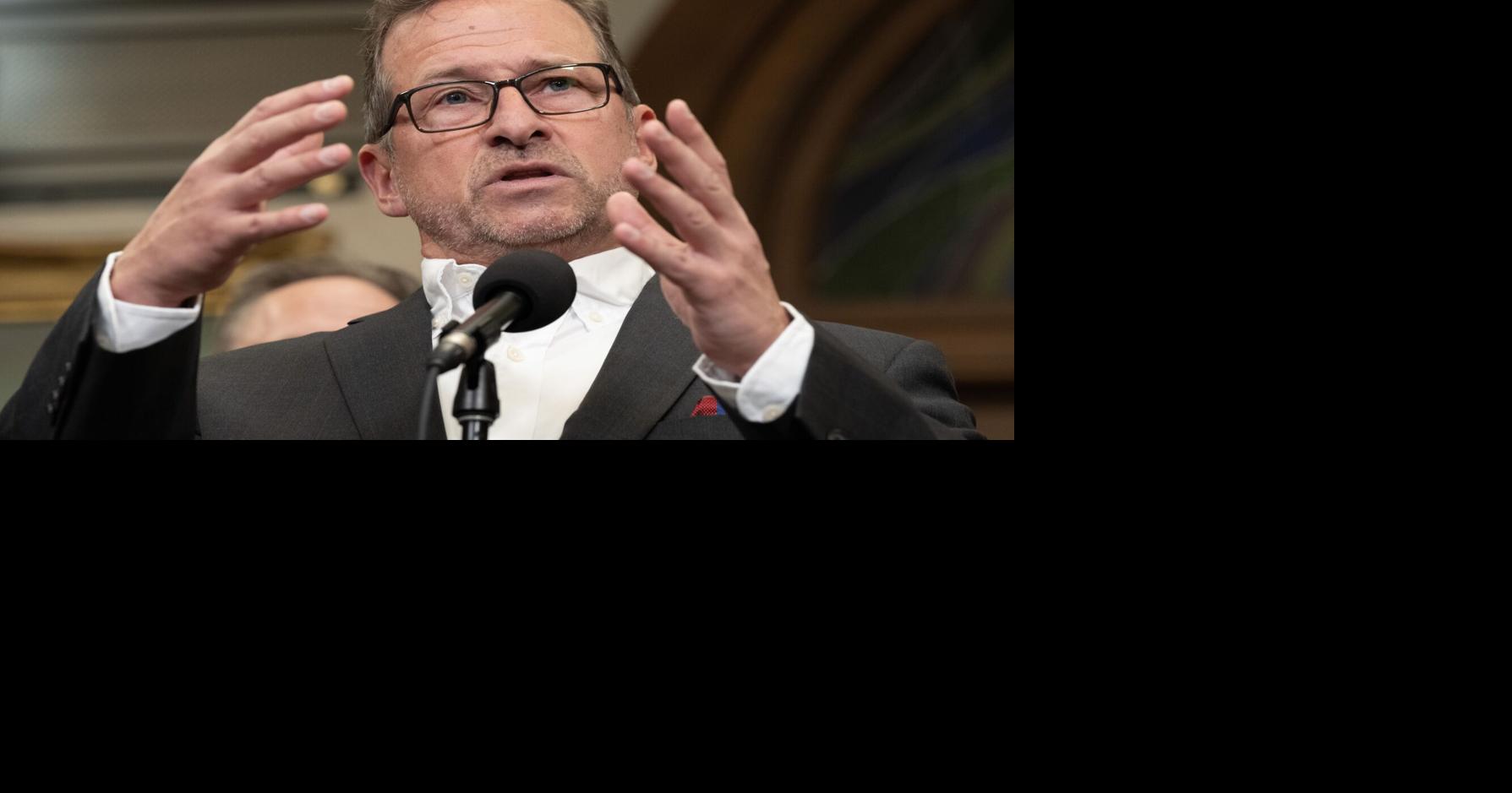 Bloc leader blasts rivals over foreign interference secrets