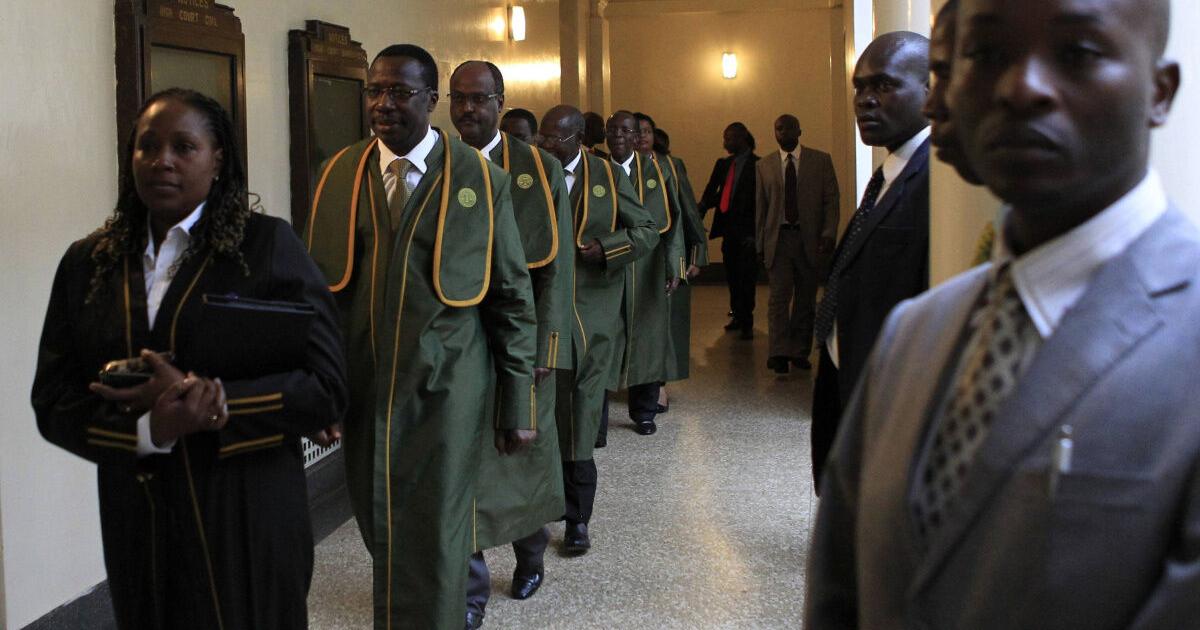 Kenyan election: Top court upholds election of Kenyatta