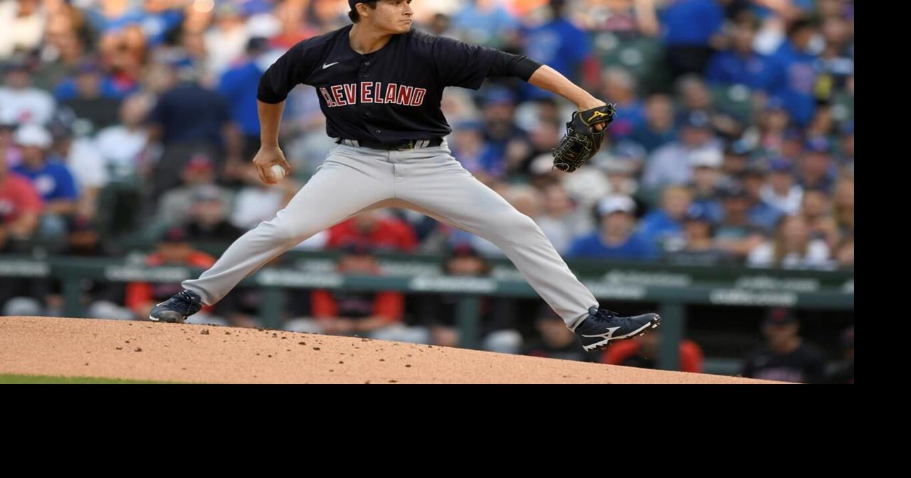 Hendricks dominates, Bryant homers as Cubs beat Indians 7-1