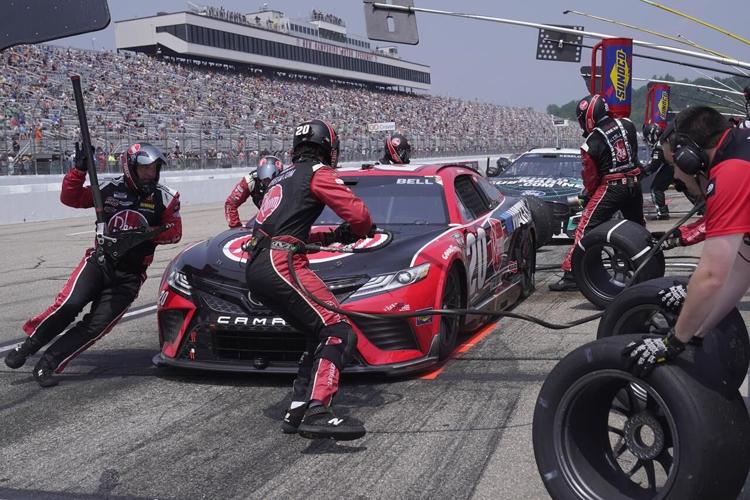 Martin Truex Jr. wins at New Hampshire Motor Speedway for 1st time in ...
