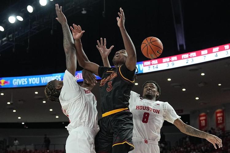 Emanuel Sharp scores career-high 20 points, No. 7 Houston beats ...