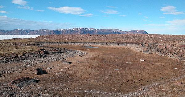 6,000-year-old Arctic ponds drying out