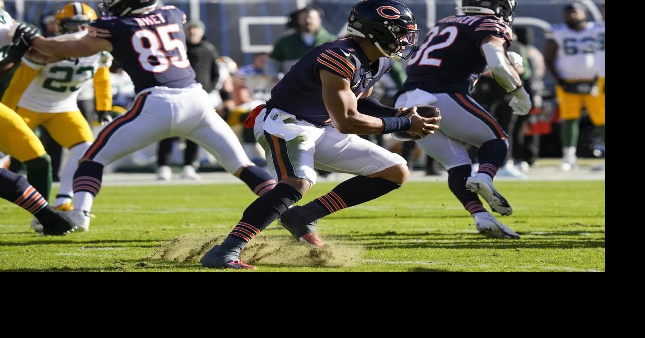 Bears QB Justin Fields takes aim at 1,000-yard rushing mark