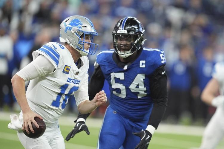 Colts defense picks up the pace as offense continues searching for ...