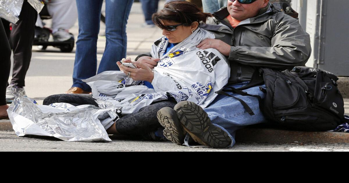 In chaotic aftermath of explosions at Boston Marathon, loved ones seek ...